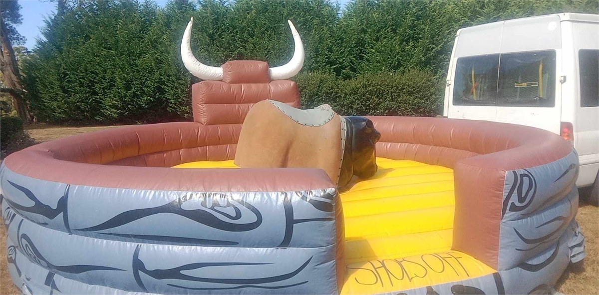 Hire a Mechanical Bull in Melbourne | Melbourne Bull Hire